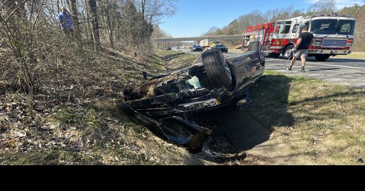 18-year-old driver hospitalized after rollover wreck in Graves County ...