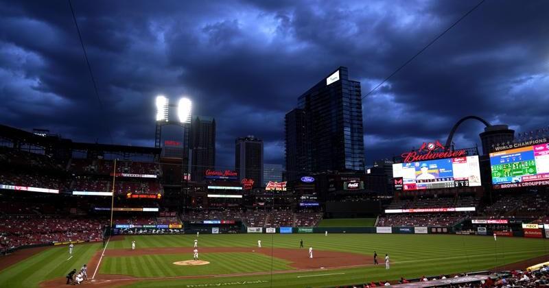 busch stadium capacity