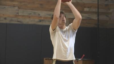 McCracken County alum Sivills signs first professional basketball ...