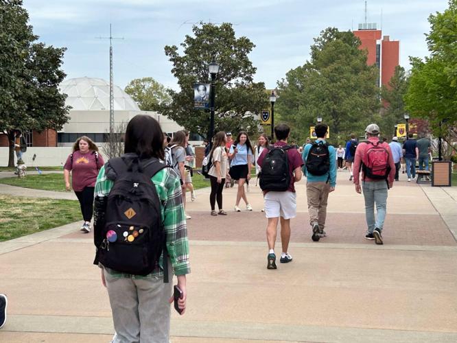 Murray State University students, professor comments on international ...