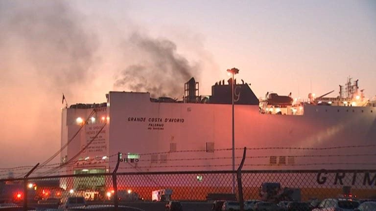 Two firefighters killed in Port Newark ship fire | News | WPSD Local 6