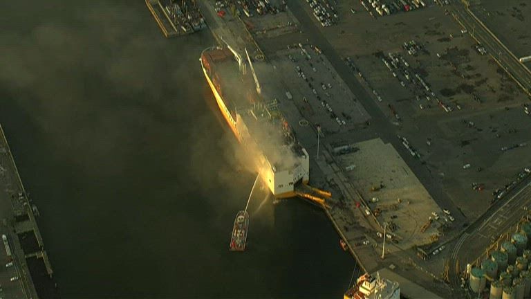 Two firefighters killed in Port Newark ship fire | News | WPSD Local 6