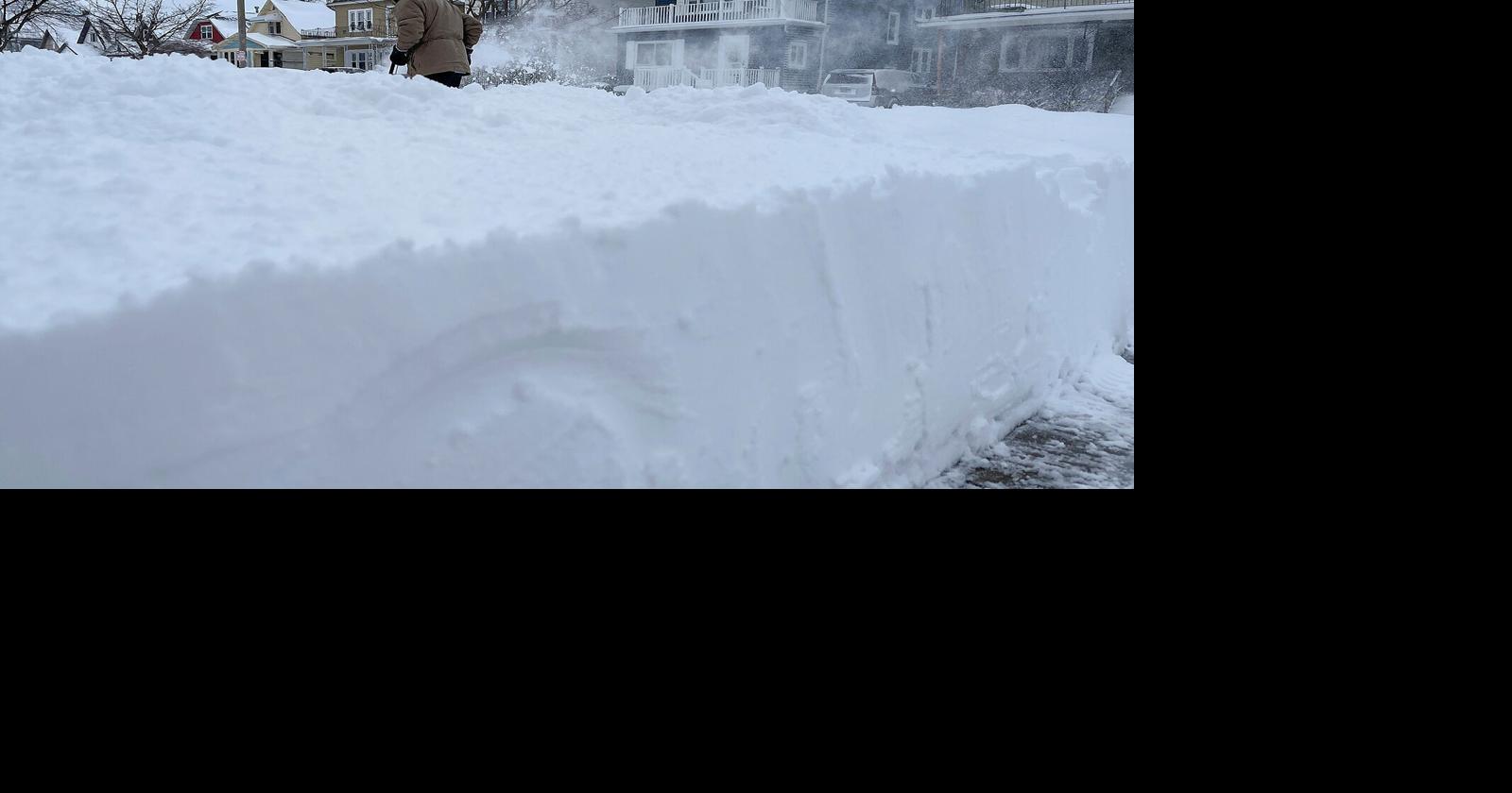 Winter storm death toll rises to 27 in the Buffalo, New York, area as residents remain trapped ...