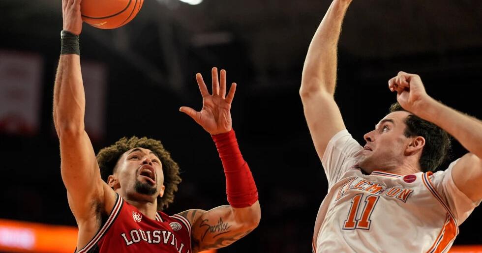 Porter’s 16 second-half points lead Clemson to an 80-76 victory over No ...