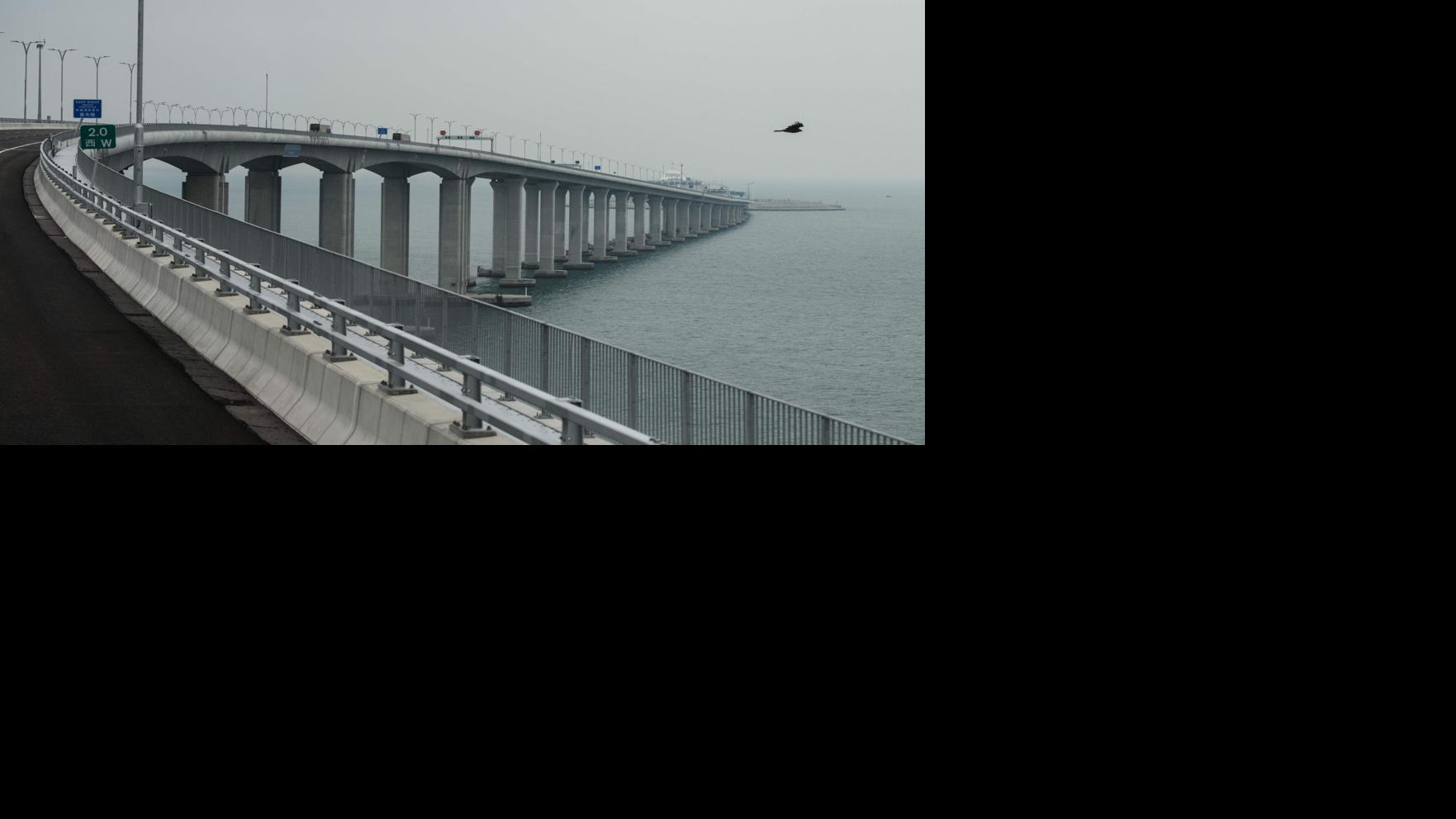 Chinese President Xi Jinping opens world’s longest sea-crossing bridge ...