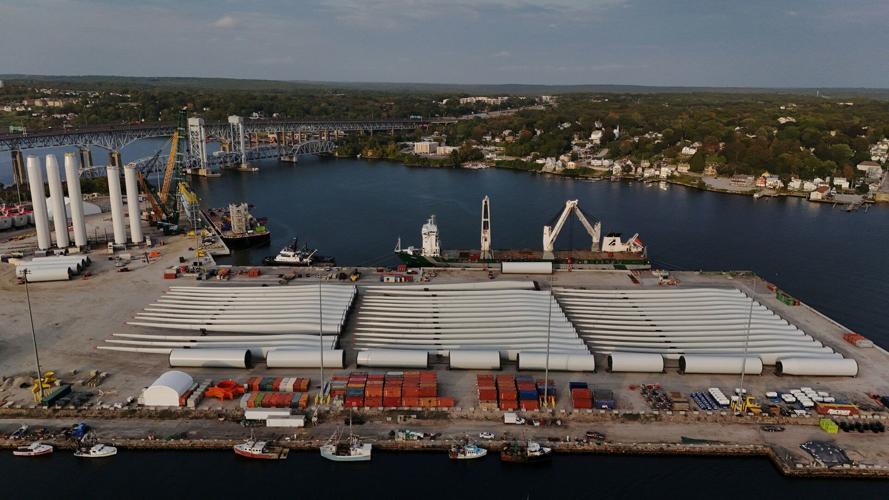 Trump suspends all large offshore wind farms under construction ...