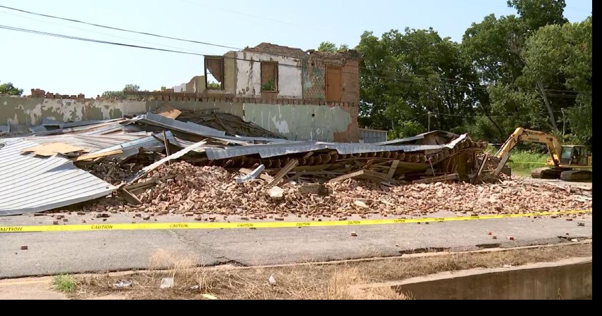Road reopens after building collapse that injured at least one person ...