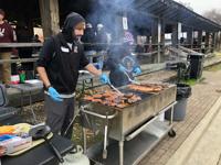 SIU students serve community during hunger awareness | News | WPSD Local 6