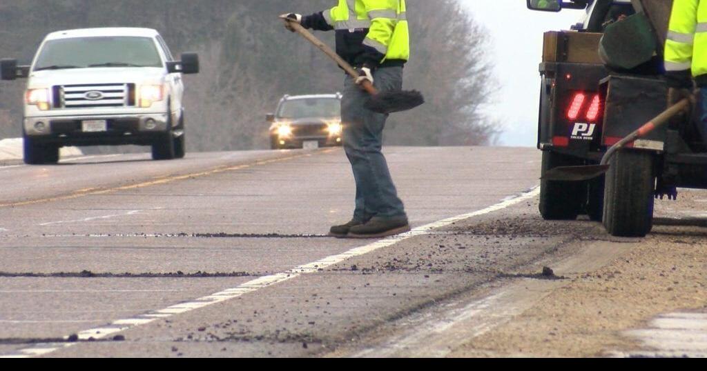 Why highways see more damage this time of year | Highway | wqow.com