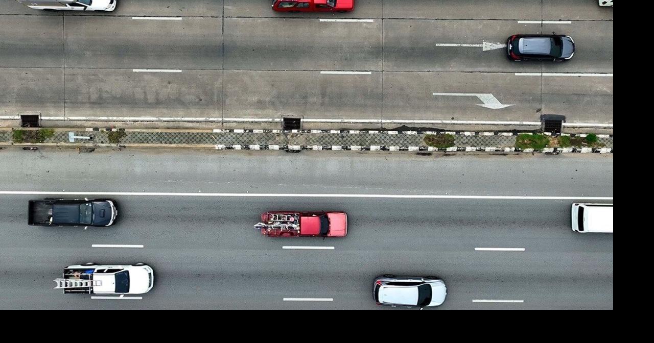 The rule of seconds: A safe following distance on the highway ...