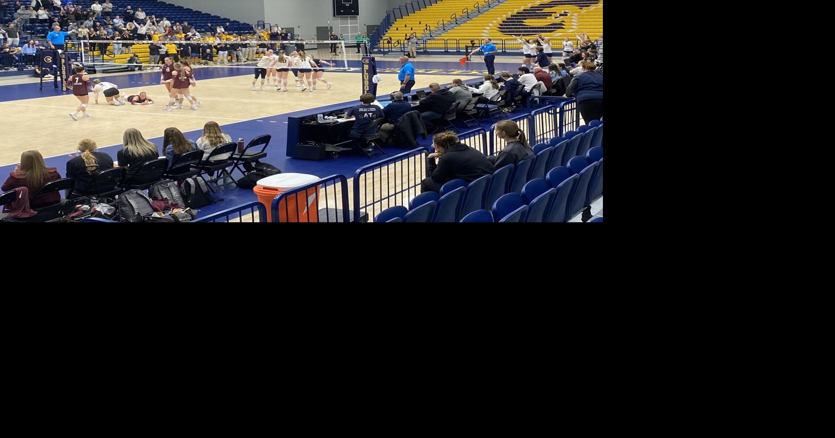 UWEC volleyball sweeps UWL to reach WIAC Tournament championship ...
