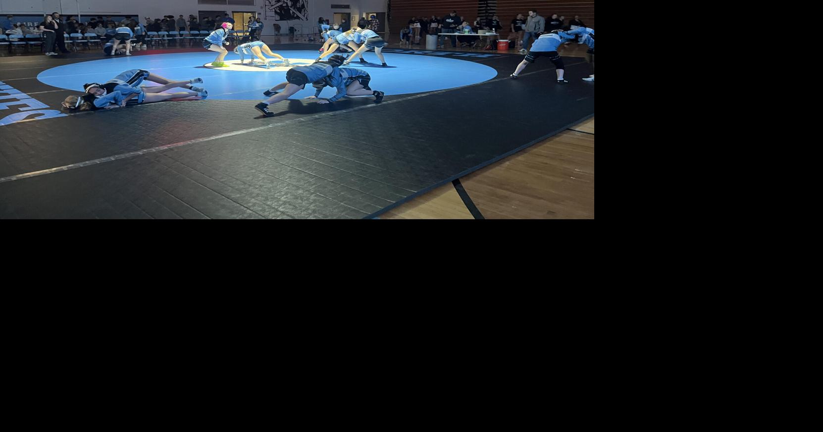 Huskies Fall To Holmen In Inaugural Girls Wrestling Home Dual Prep Sports