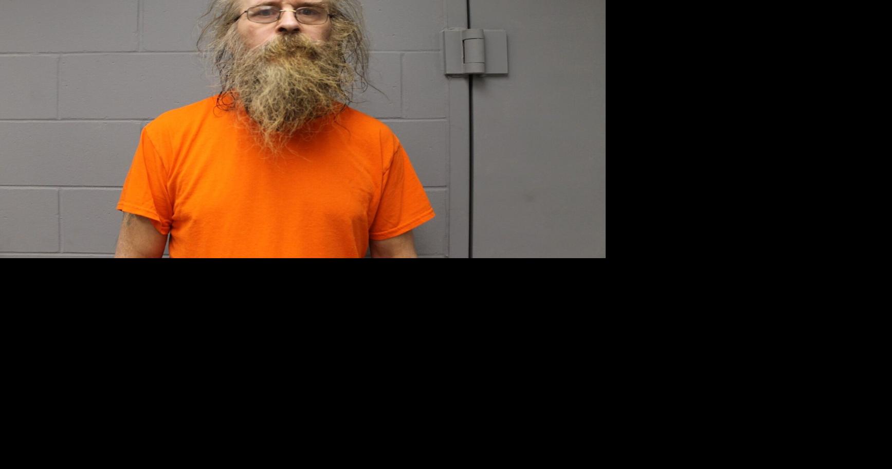 'Strong odor of urine, feces, and decomposition,' criminal complaint ...