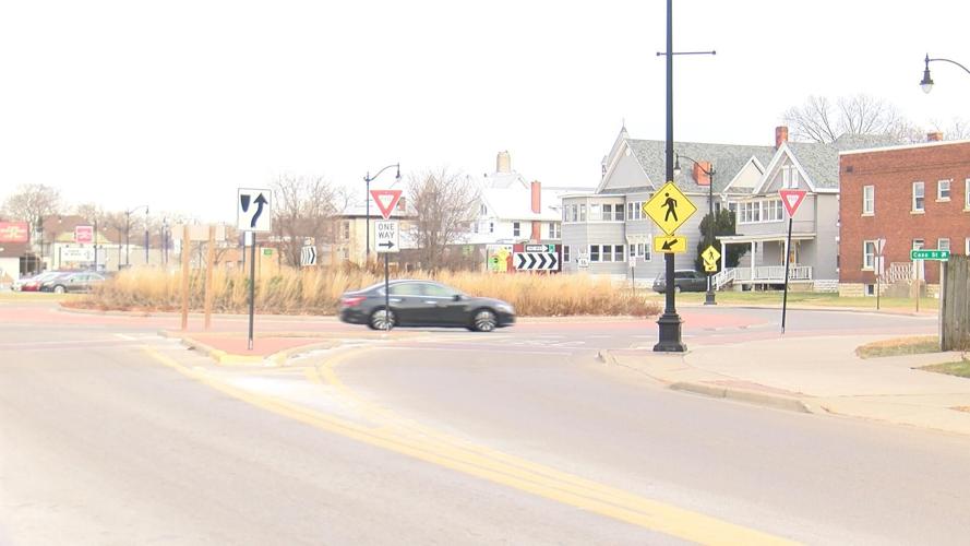 Wisconsin ranks second in nation for number of roundabouts | Highway ...