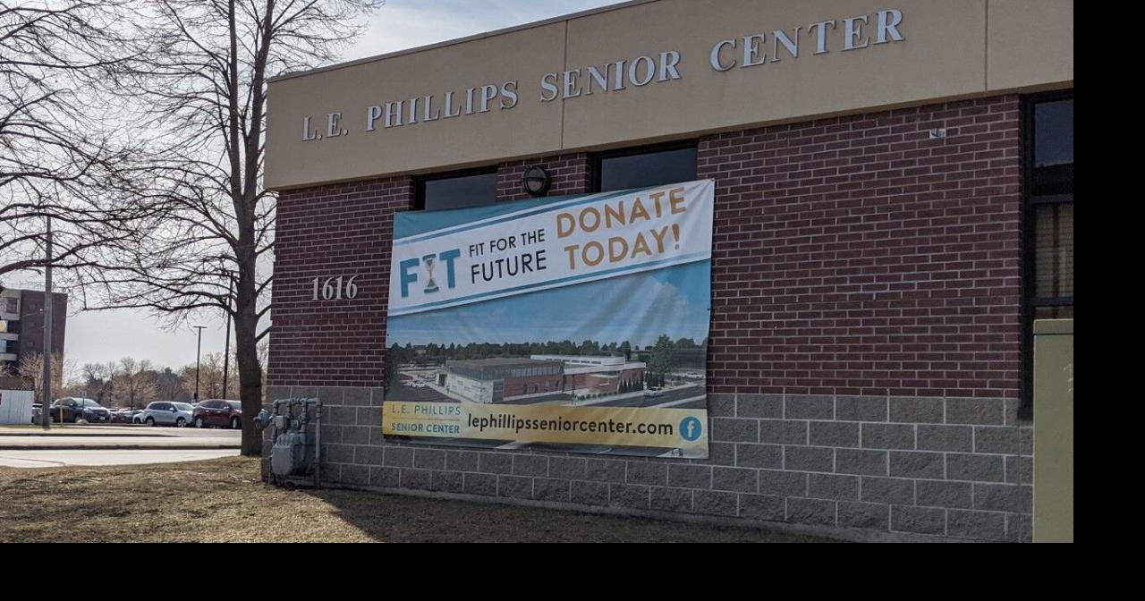 Le Phillips Senior Center