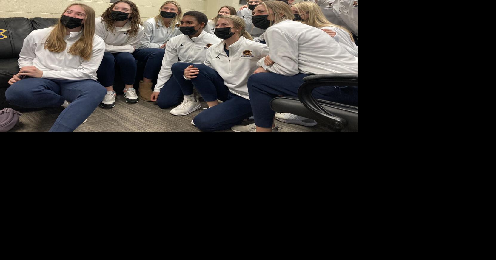 Blugolds to host opening two rounds of NCAA Tournament | Sports | wqow.com