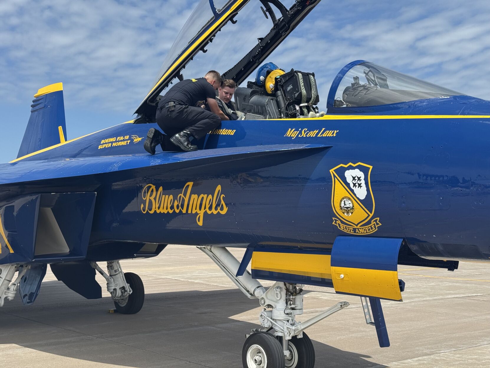 Inside the cockpit with the U.S. Navy Blue Angels | Top Stories | wqow.com