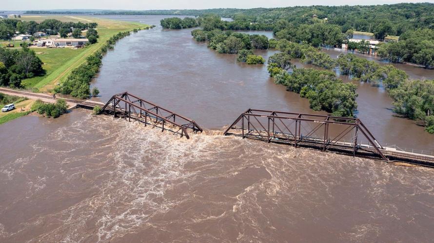 Part of a Minnesota home has plunged into the Blue Earth River as ...