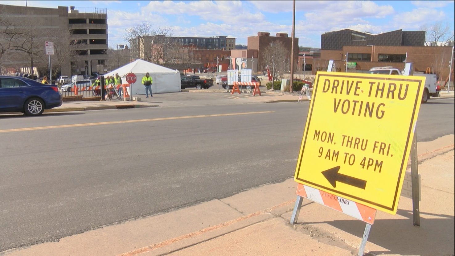 Traffic plan for early drive-thru voting starting Tuesday in Eau Claire ...