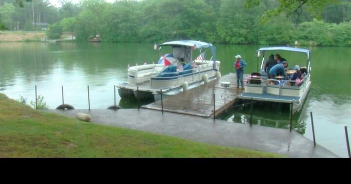 21st annual Tainter Lake Boat Parade in Menomonie | News | wqow.com