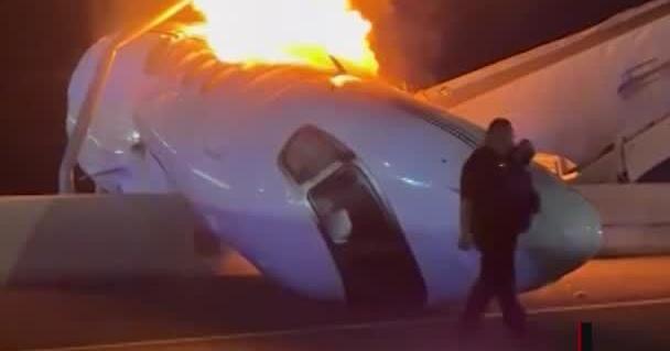 Small Jet Carrying Six People Crashes on Laredo Texas Highway | Video ...