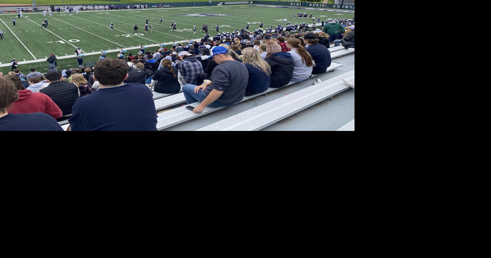 WIAC FB: Blue Devils win big on homecoming, Blugolds fall to Titans ...