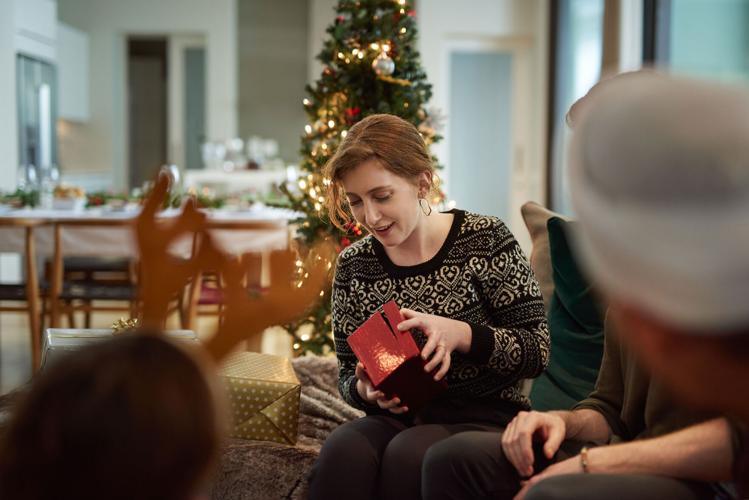 The truth behind 'gift guilt' and what to do about it | National | wqow.com