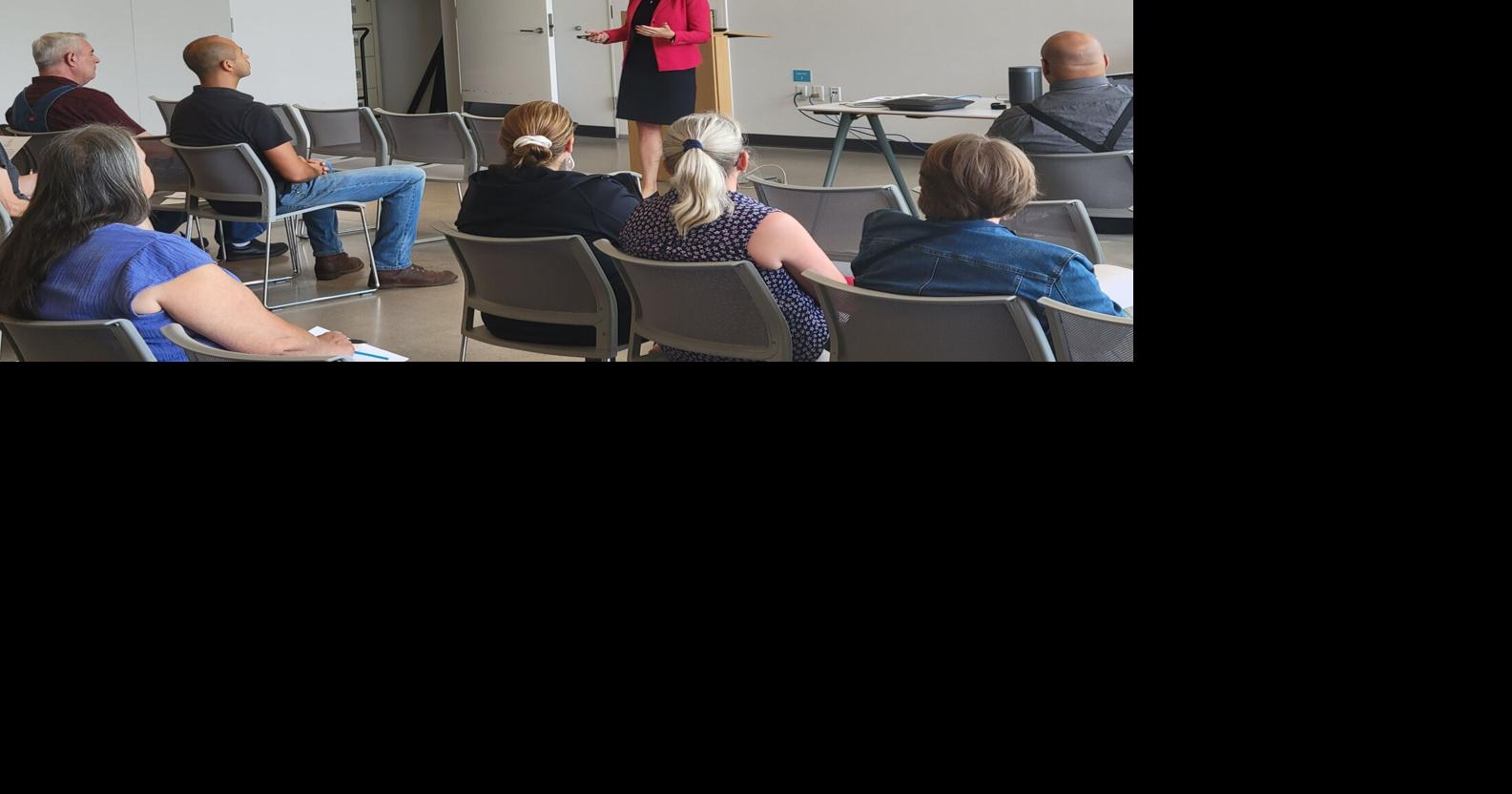 Wisconsin Secretary of State visits Eau Claire, meets with local ...