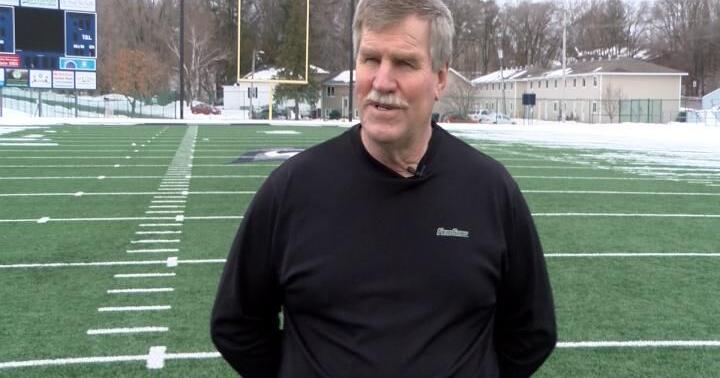 LaBuda, 1993 football team to enter Menomonie High School Athletic Hall ...