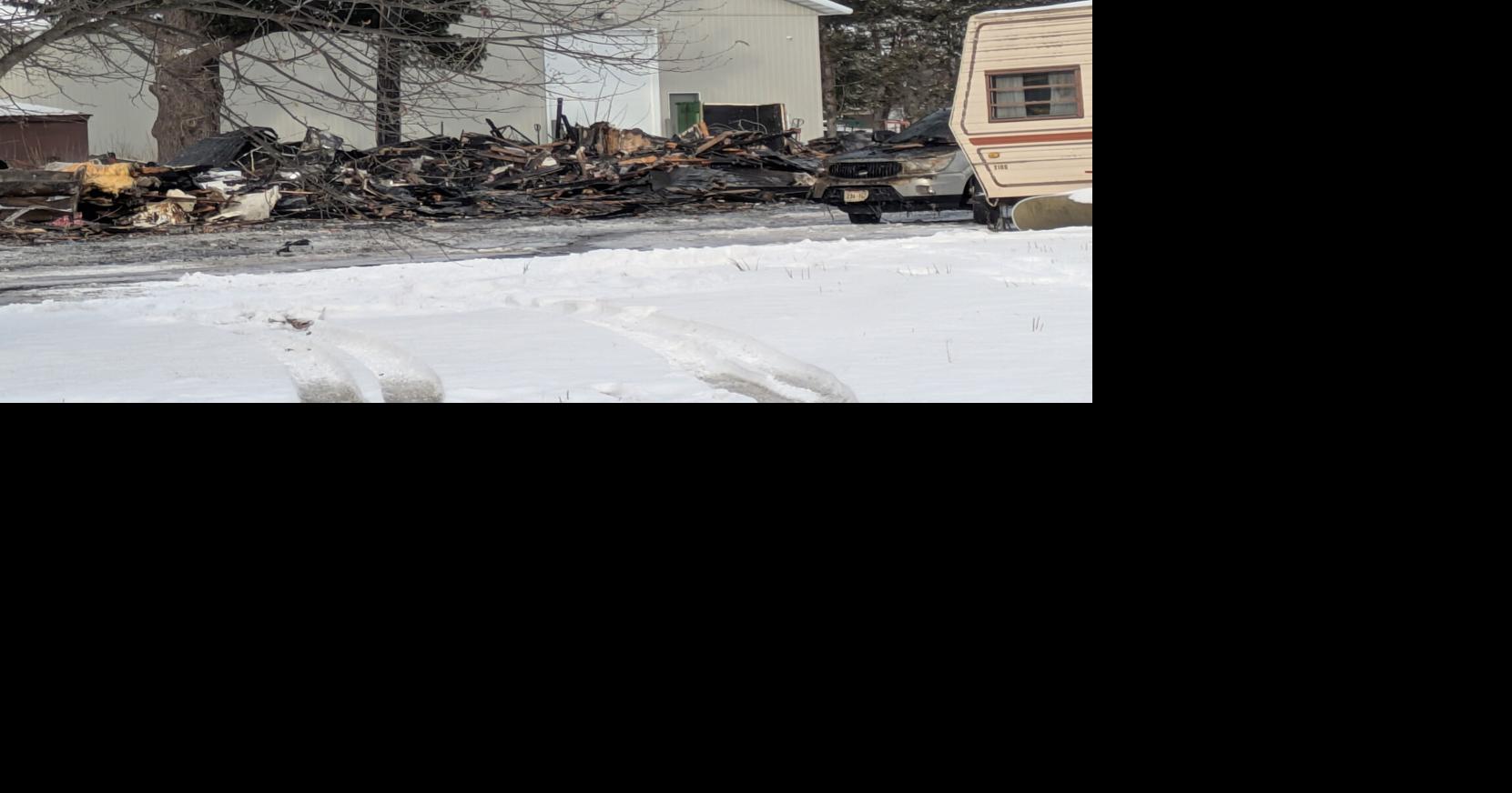 11 people displaced after early morning fire at an apartment complex in ...