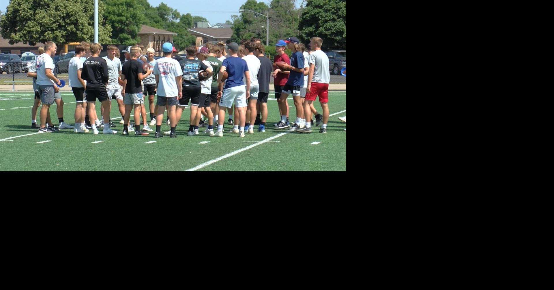Students develop football and leadership skills at quarterback camp ...
