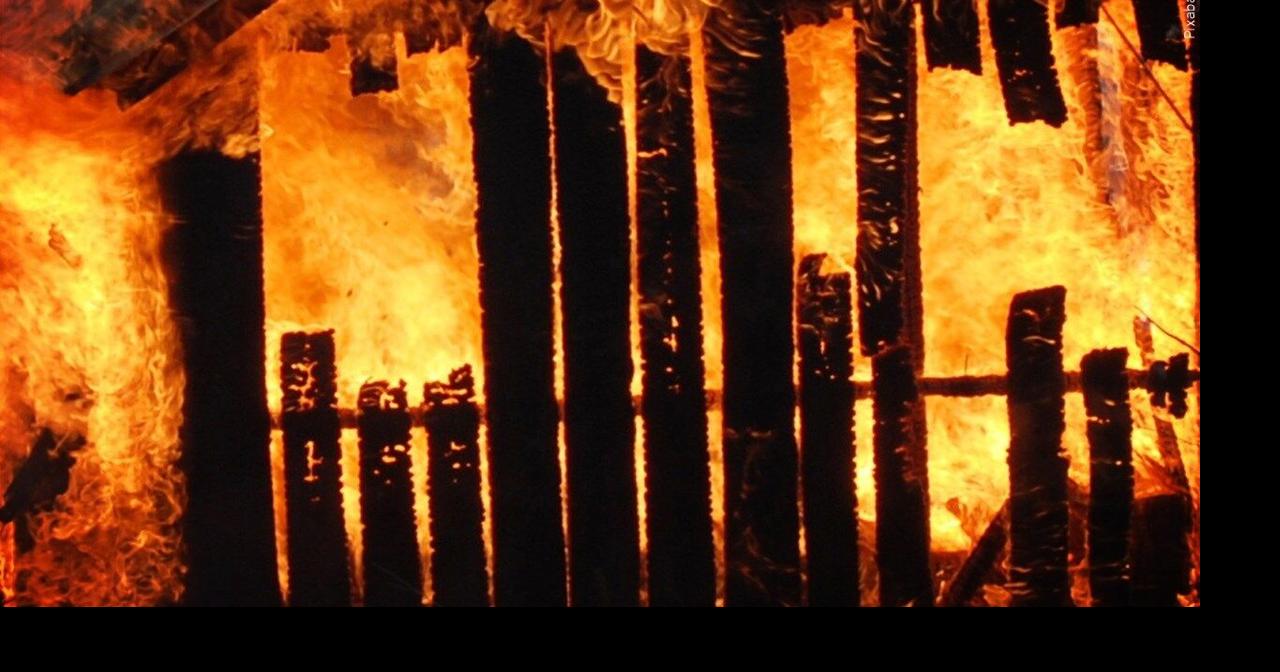 Everyone safe after fire at duplex in Eau Claire | Eye On Eau Claire ...