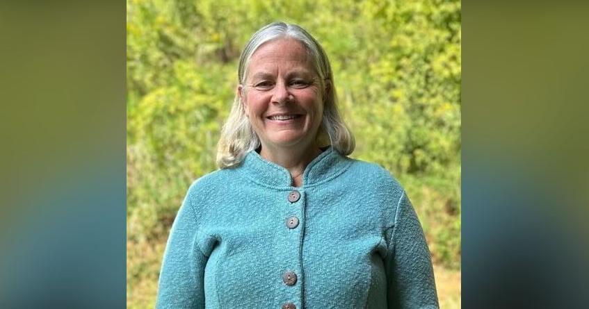 Congressional candidate hosts meet and greet in Eau Claire Monday ...