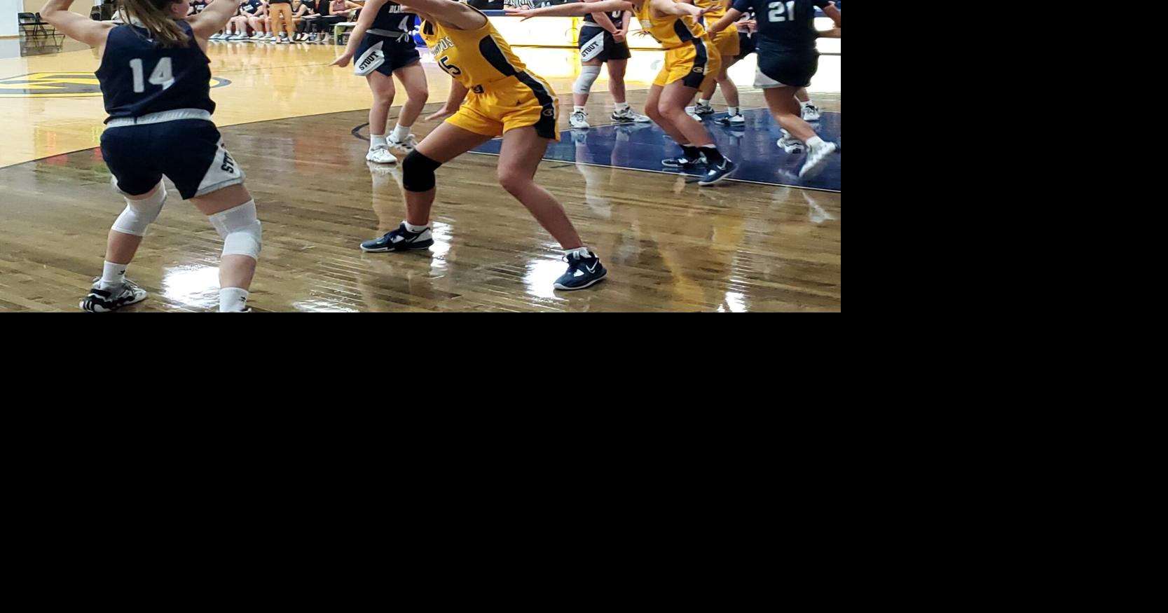 UWEC takes over first place with win over Blue Devils | Sports | wqow.com