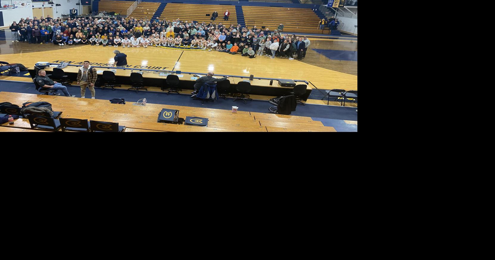 Blugolds basketball wins final game at Zorn Arena | Top Stories | wqow.com