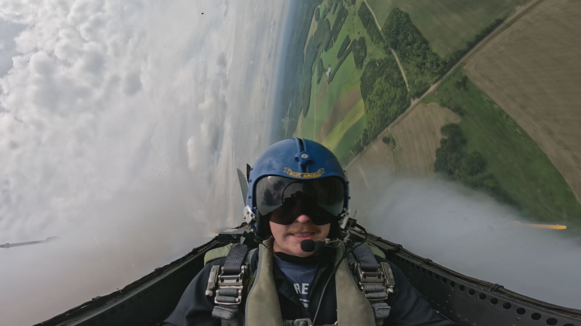 Inside the cockpit with the U.S. Navy Blue Angels | Top Stories | wqow.com