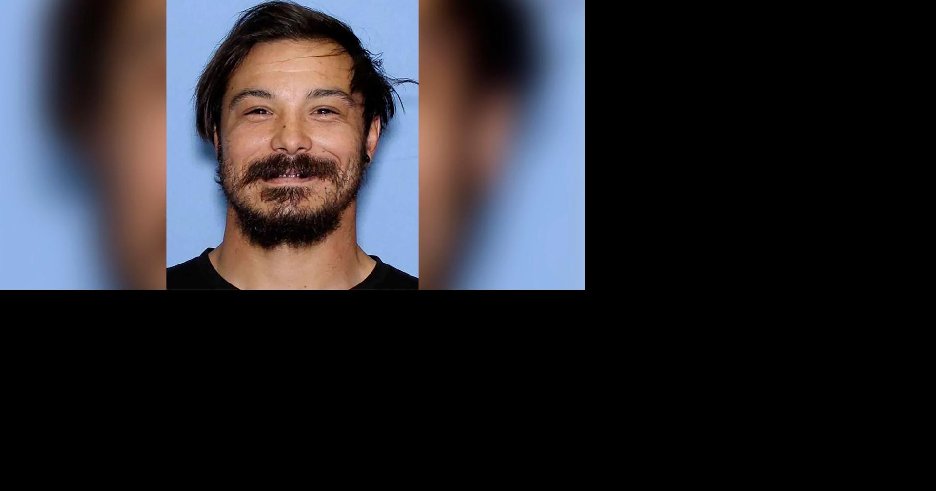 Law enforcement embraces a ‘change in tactics’ as search for accused ...