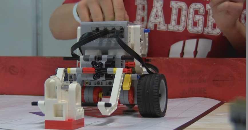 Christian Life middle school robotics team prepares for state ...