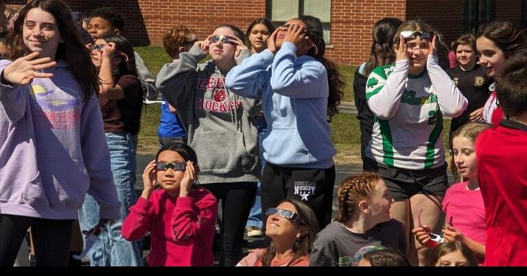 Roscoe Middle School students use eclipse as learning tool | News ...
