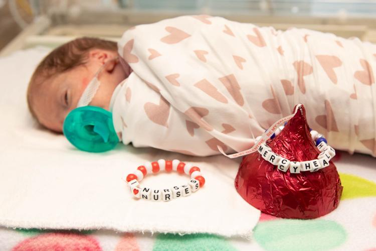 Photos: Mercyhealth NICU February Occasions Outfits | | wrex.com