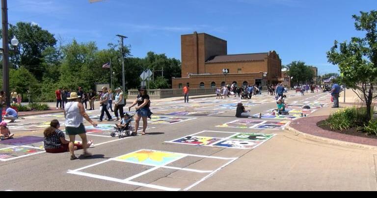 Crowds return to downtown Belvidere for Heritage Days | Positive Local ...