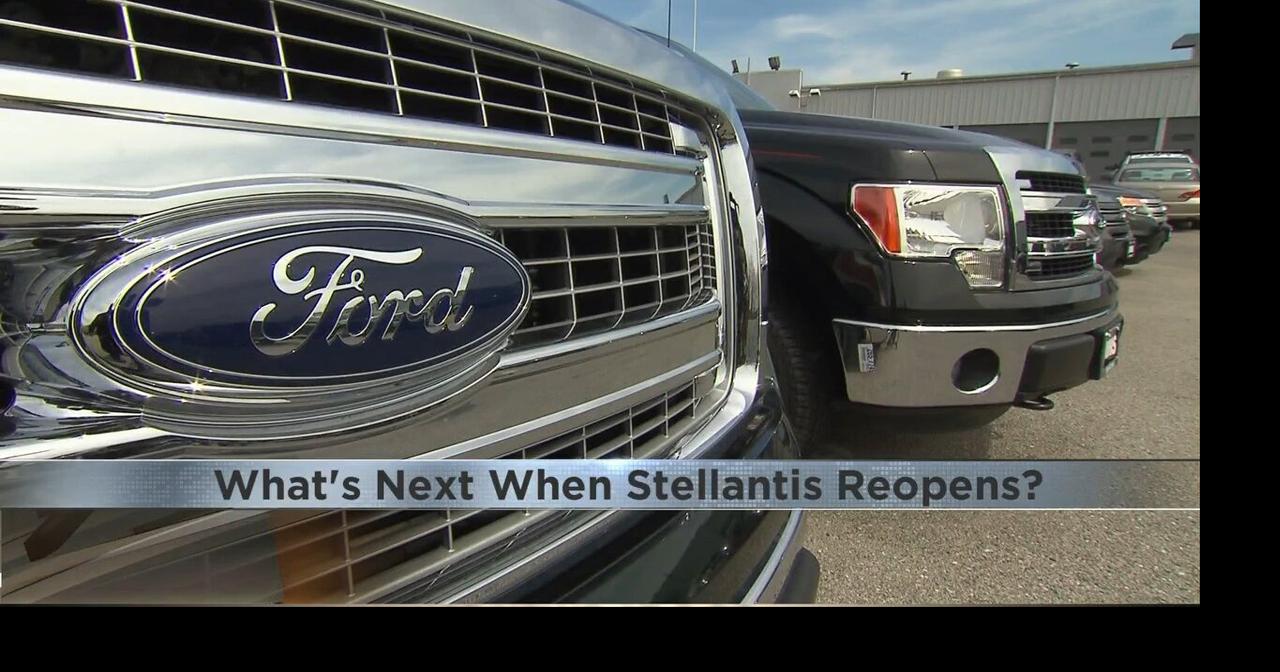 UAW and Stellantis reach tentative agreement: Here's what the deal ...