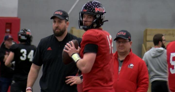 Game Preview: Huskies lean on veteran leadership seeking 1-0 start ...