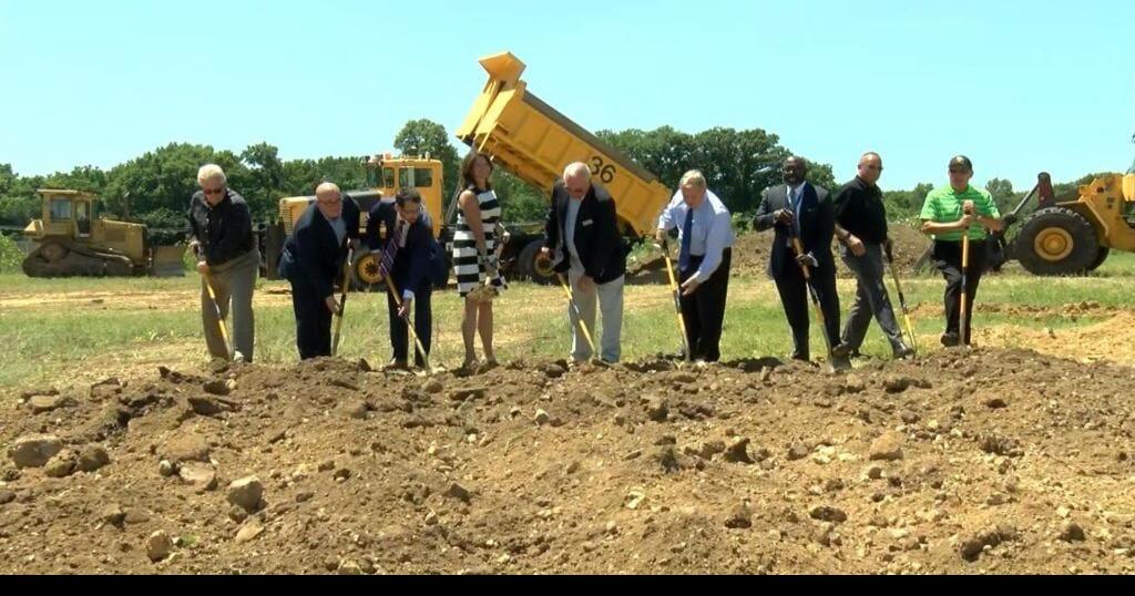 RFD celebrates cargo expansion groundbreaking | News | wrex.com