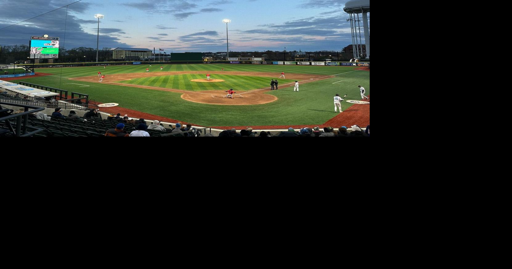 Sky Carp win fourth game in a row beating Cedar Rapids | Top Stories ...