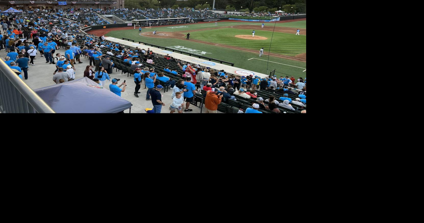 Beloit Sky Carp celebrate record setting attendance on 'Make-A-Wish ...