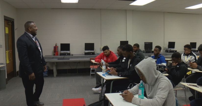 Rockford man helping young men avoid crime and gang violence | Archive ...