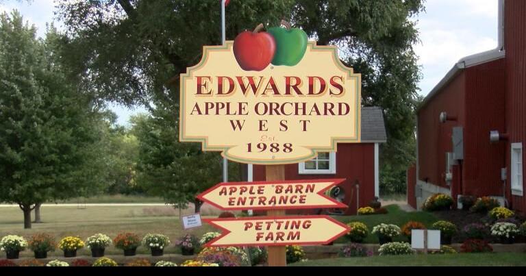 Edwards Apple Orchard looks to beat the heat as visitors flock to the ...