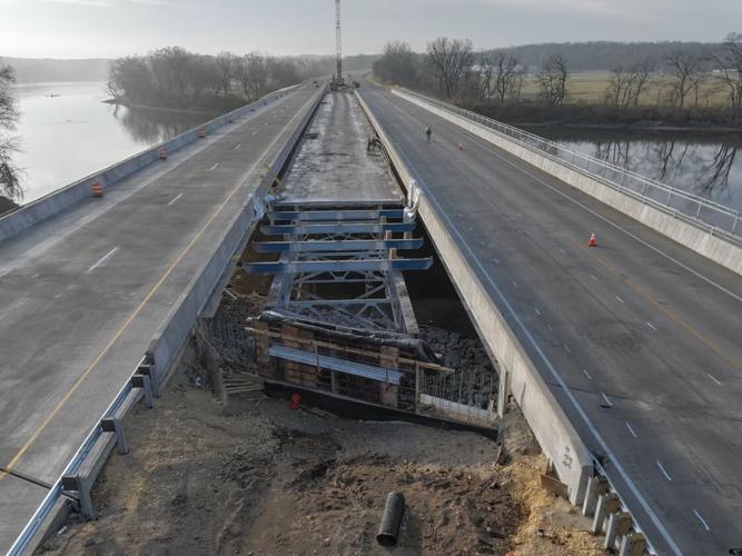 Illinois 2 Rock River bridge replacements complete as project nears end ...