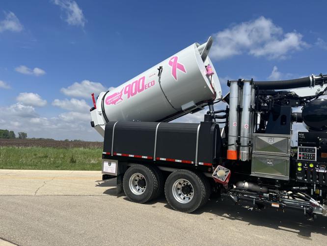 Pink sewer trucks in Dixon promote breast cancer awareness | | wrex.com